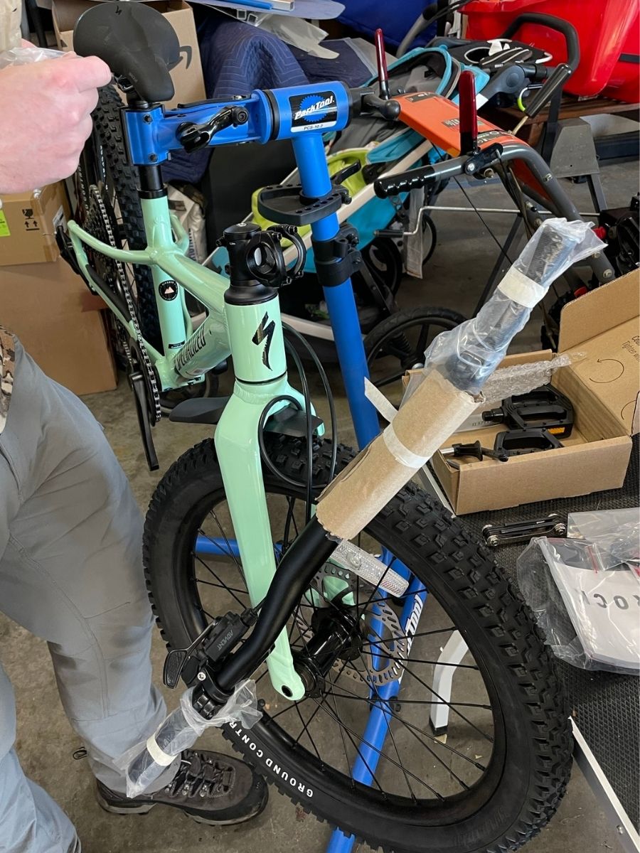 Specialized Riprock 20 Mountain Bike Review - Kids Ride Bikes