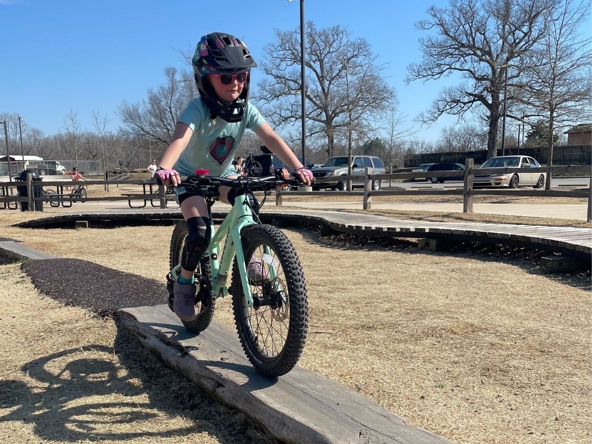 Bike Safety for Kids - Kids Ride Bikes